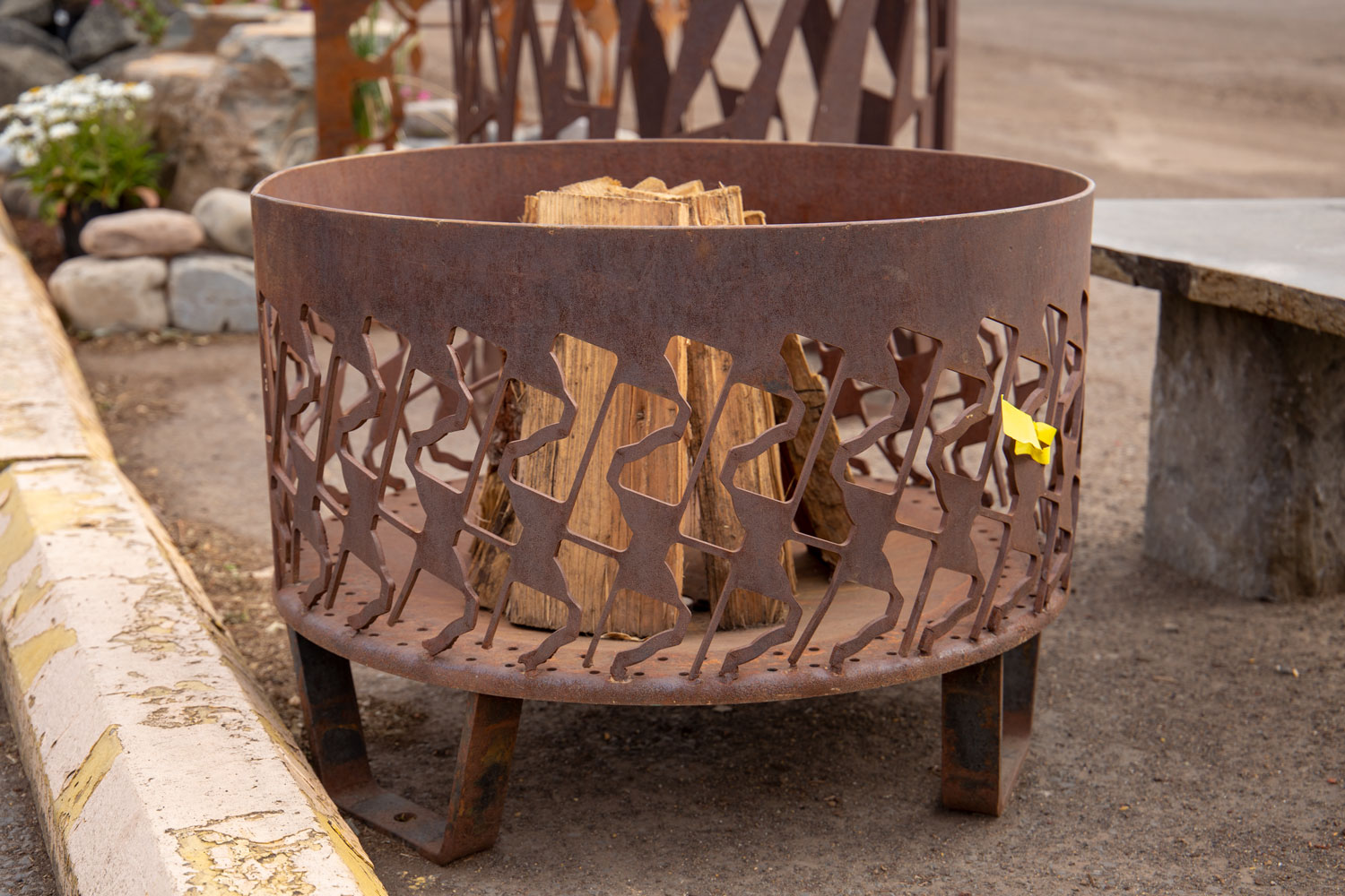 Fire Pit Kits | Lane Forest Products | Warm Ambiance